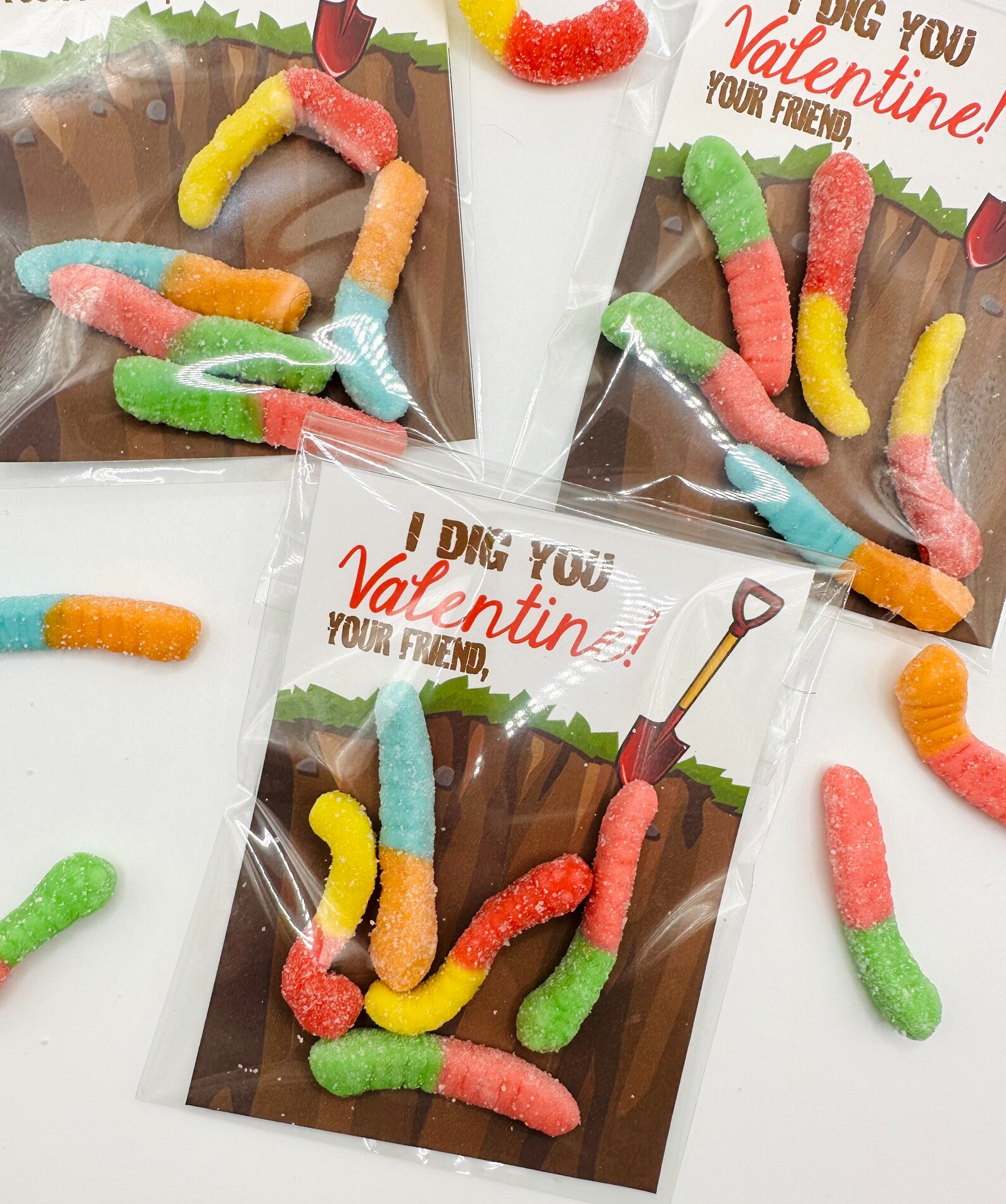 PRINT YOUR OWN I Dig You Gummy Worm Valentine's Day Treat - Etsy