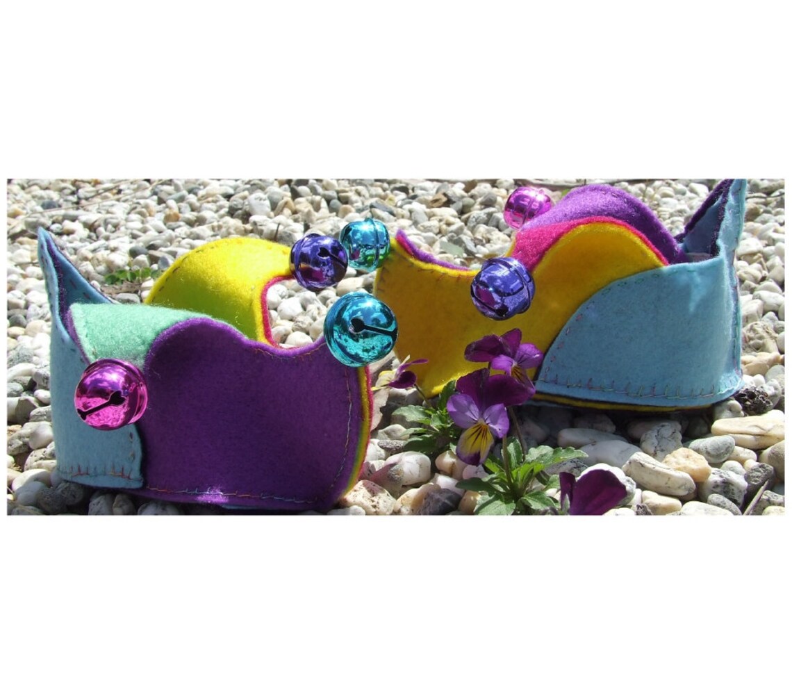 Jester Booties Pattern PDF: Baby Elf Shoes With Bells (3-16 Months) - Etsy