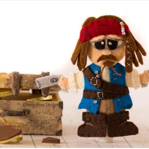 Pirate Finger Puppet PATTERNS. - Etsy