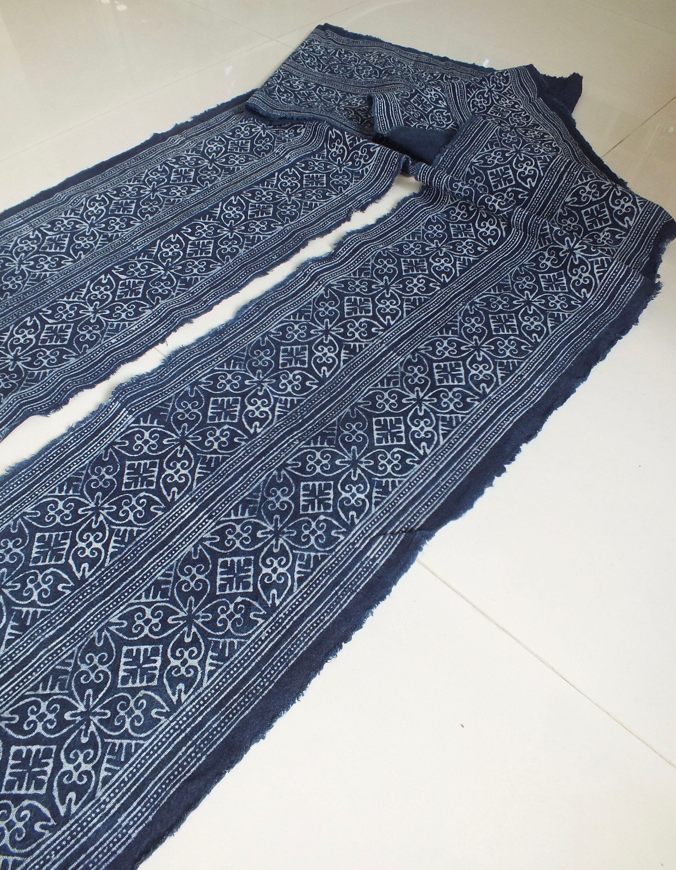 Hmong Fabric Handprinted Batik Blue Textiles Tribal-fabrics | Etsy