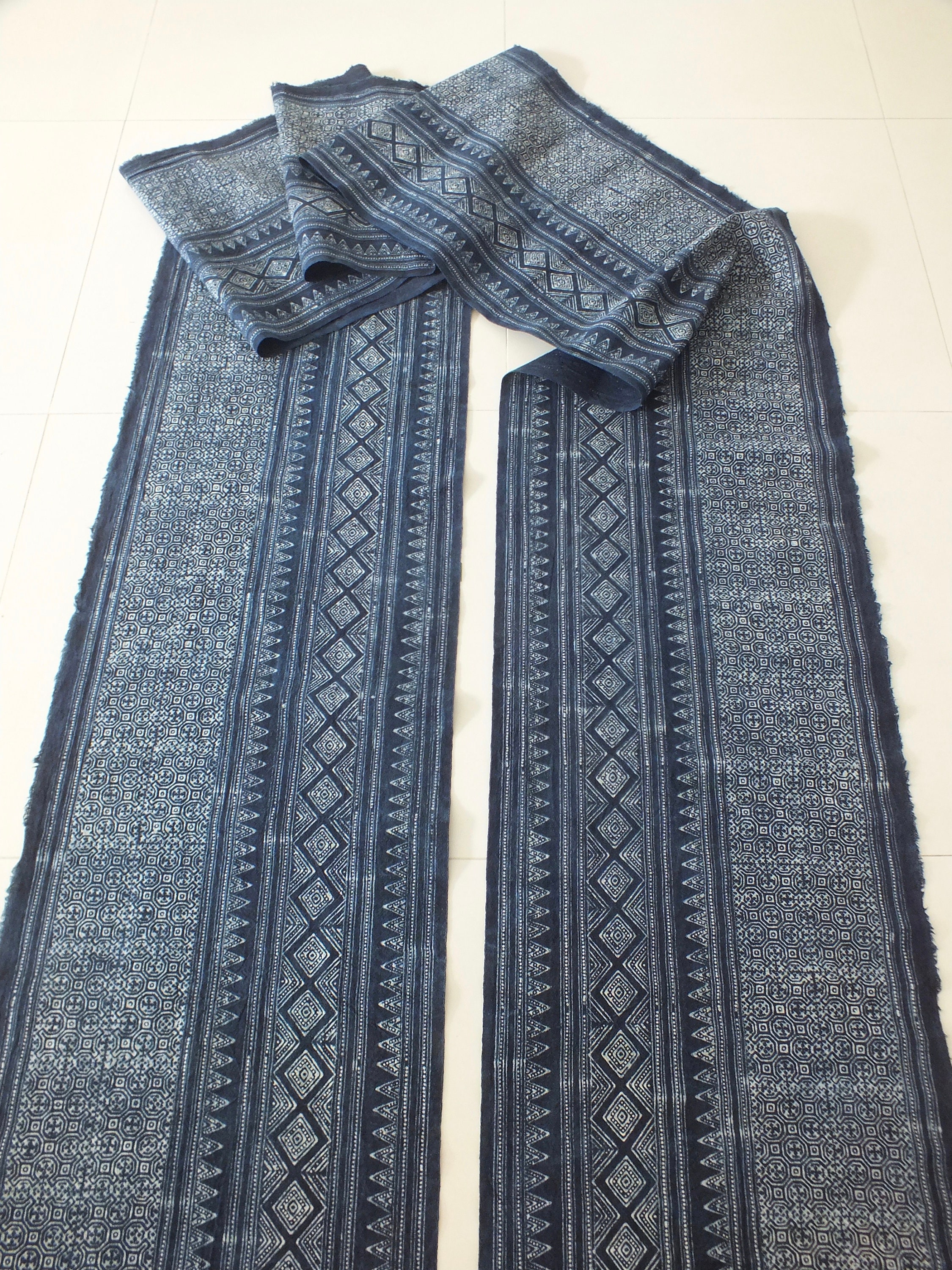 Hmong FabricHmong Textiles Hmong cotton-Hmong Batik fabric | Etsy