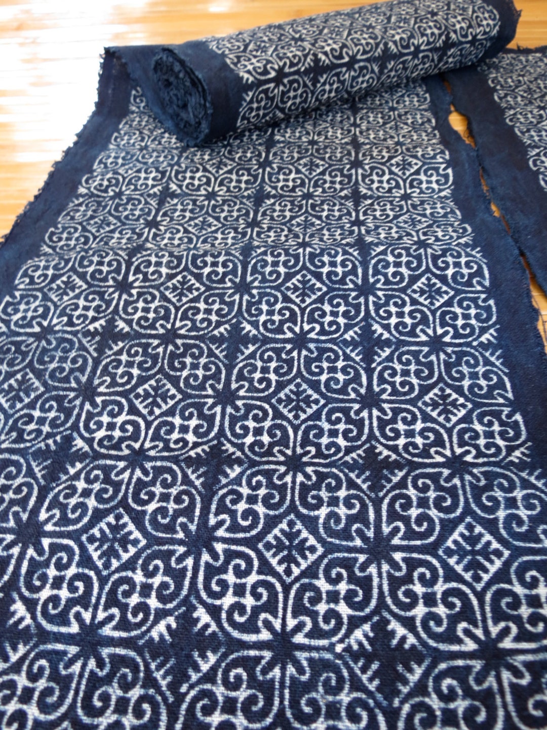 Handprinted, Hmong Cotton, Vintage Fabric, Batki Textiles and Fabrics ...