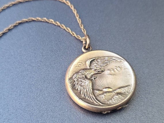 Antique Victorian Gold Locket Bird Eagle Mountains Pe… - Gem