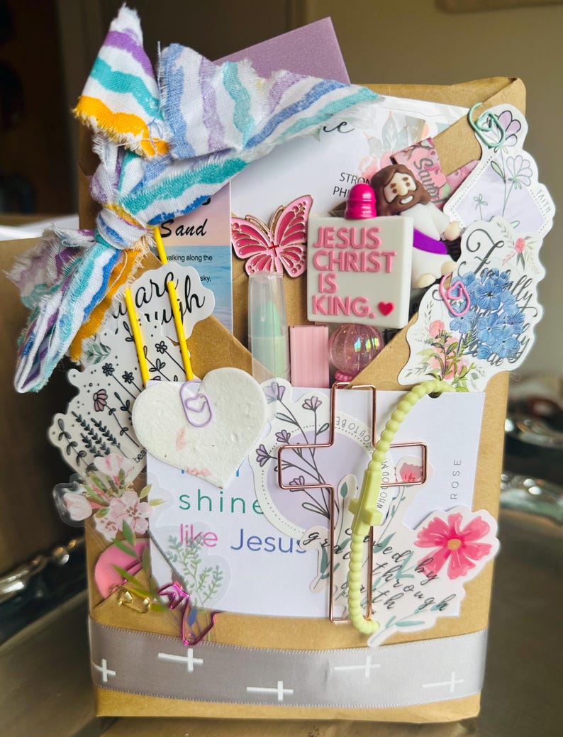 Blind Date With God Book Box | Christian Faith Study Gift for Women - Etsy