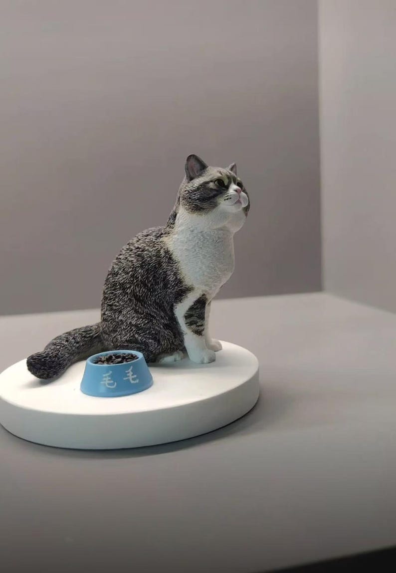 Custom Cat Figurine, Handmade Pet Portrait Sculpture, Cat Lover ...