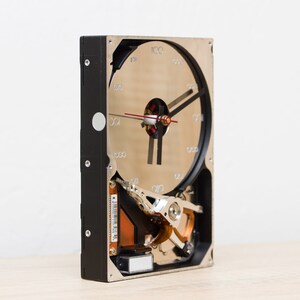 Desk Clock Made With Recycled Computer Hard Drive, HDD Clock, Gift for ...