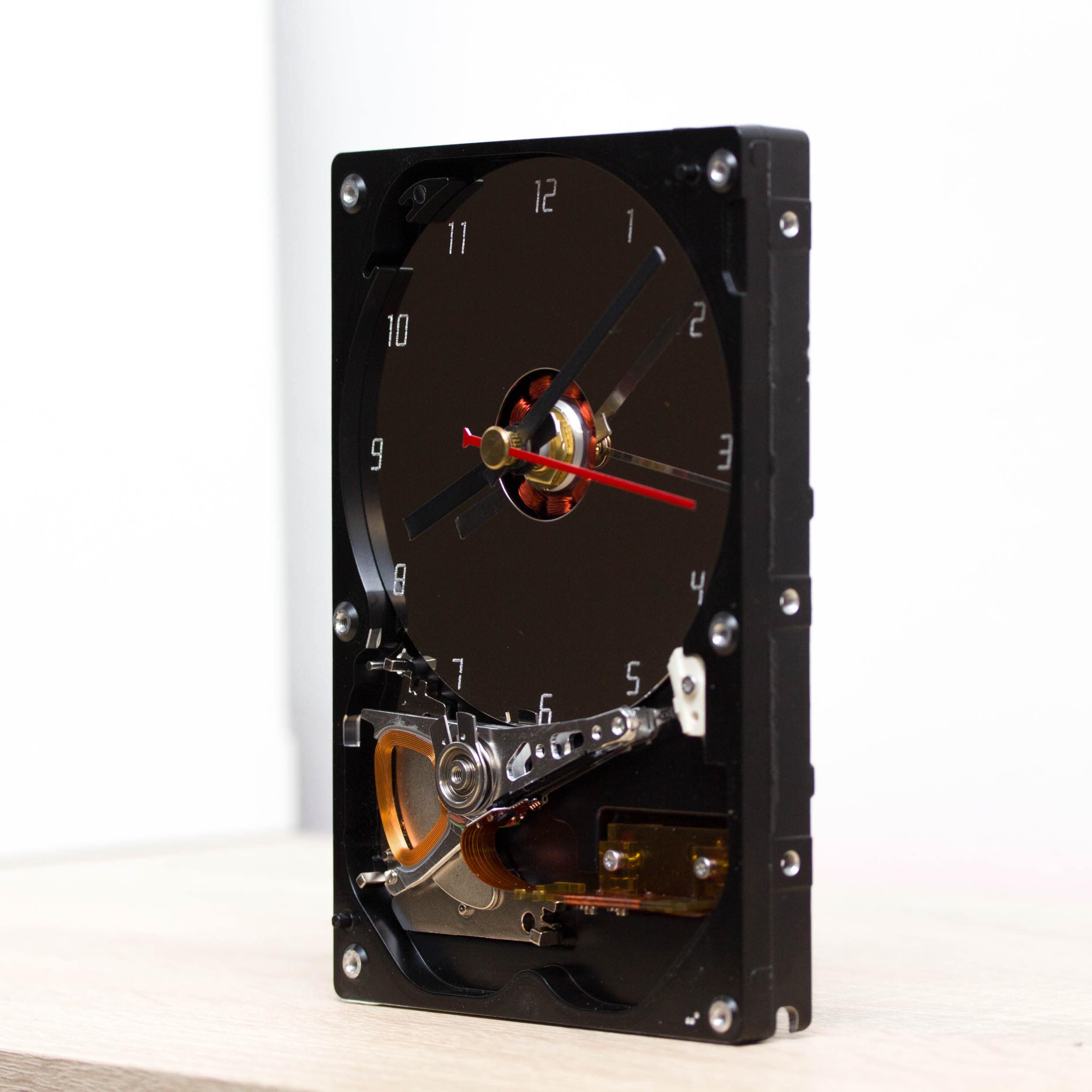 Desk clock made with recycled Computer hard drive clock HDD | Etsy