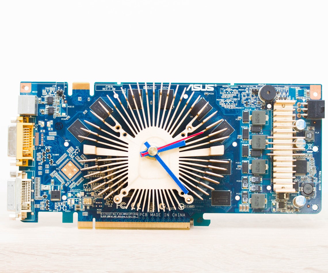 Desk Clock Geeky Office Clock Nerdy Gift Recycled Video - Etsy