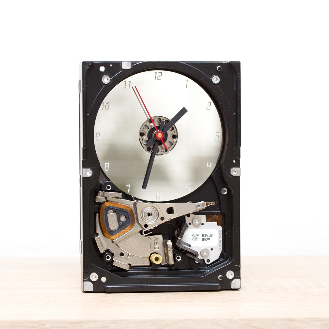 Desk Clock Made With Recycled Computer Hard Drive, HDD Clock, Gift for ...
