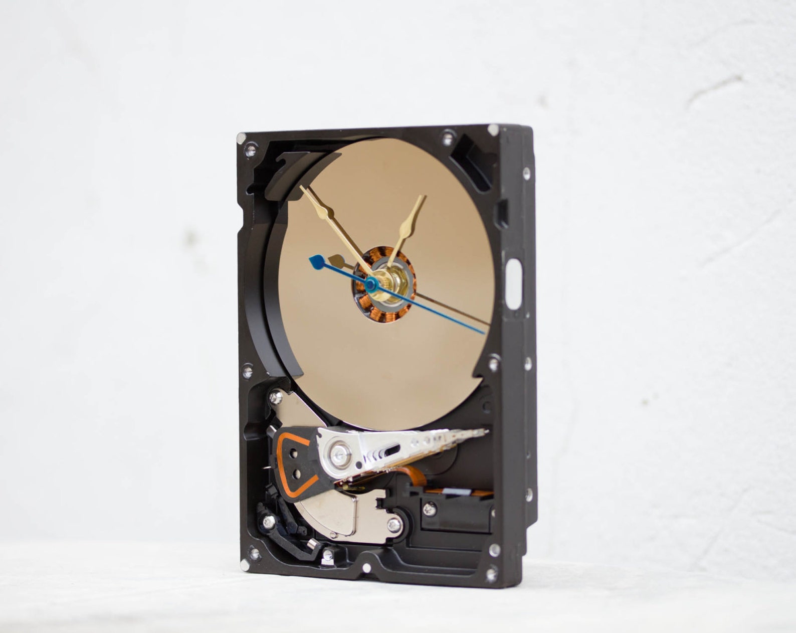 Desk Clock Made of a Recycled Computer Hard Drive - HDD Clock - Ready ...