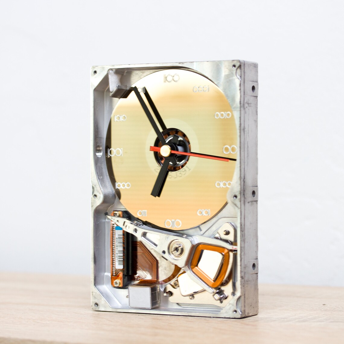 Desk Clock Made of a Recycled Computer Hard Drive HDD Clock - Etsy