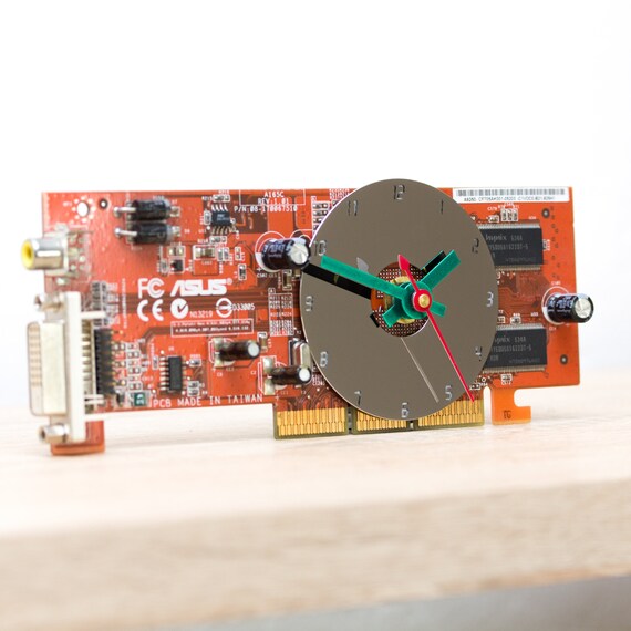 MINI Desk Clock Unique Clock Made With an Old Graphics Card - Etsy