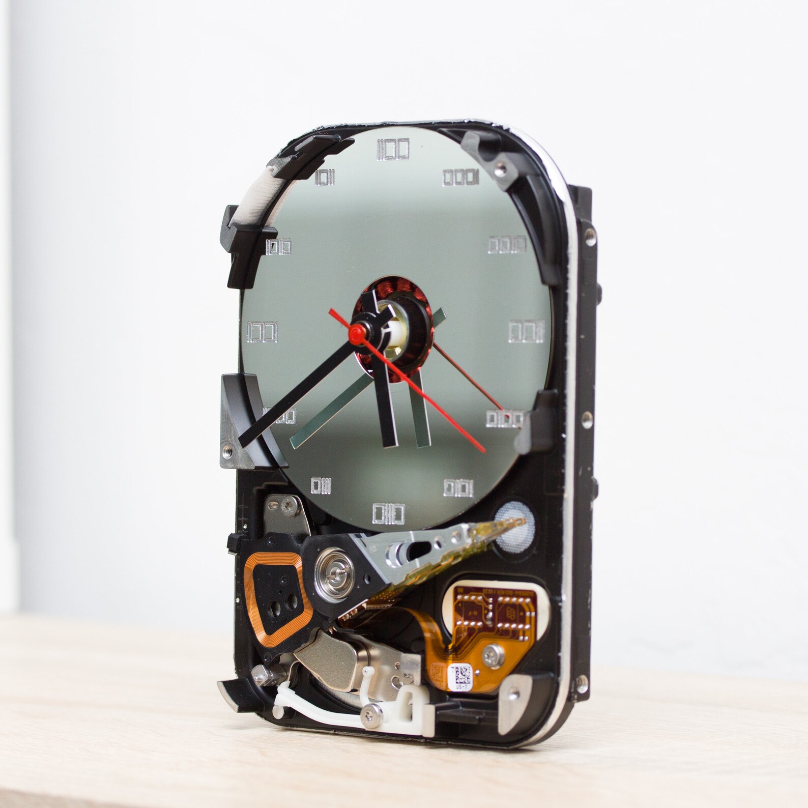 Desk Clock Made With Recycled Computer Hard Drive Clock HDD - Etsy