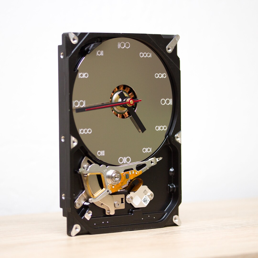 Desk Clock Made With Recycled Computer Hard Drive, HDD Clock, Gift for ...