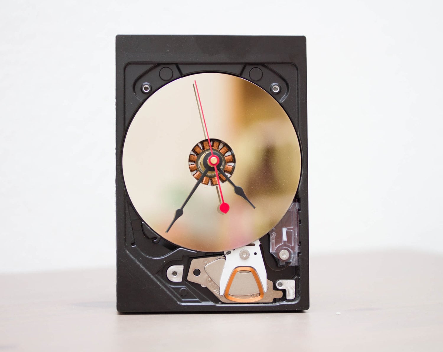Desk Clock of a Recycled Computer Hard Drive HDD Clock - Etsy