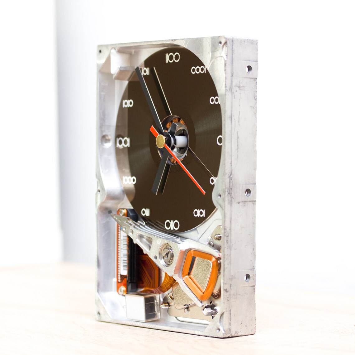 Desk Clock Made of a Recycled Computer Hard Drive HDD Clock - Etsy