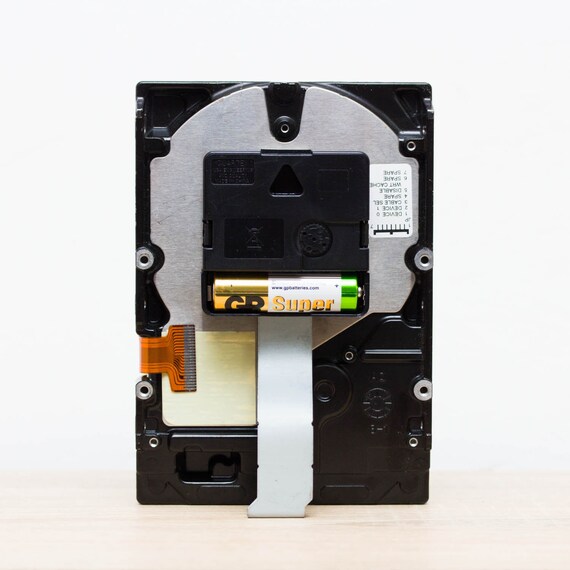 Home Décor Home & Living Desk clock made with recycled Computer hard ...