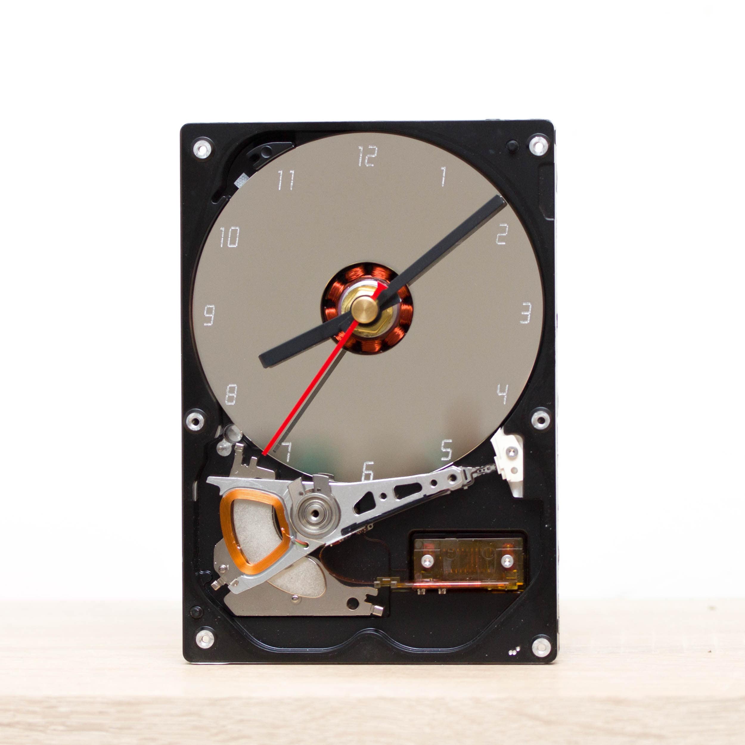 Desk clock made with recycled Computer hard drive clock HDD | Etsy