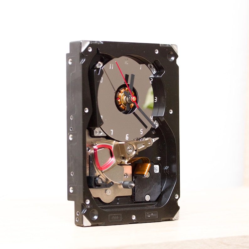 Desk Clock Made With Recycled Computer Hard Drive, HDD Clock, Gift for ...