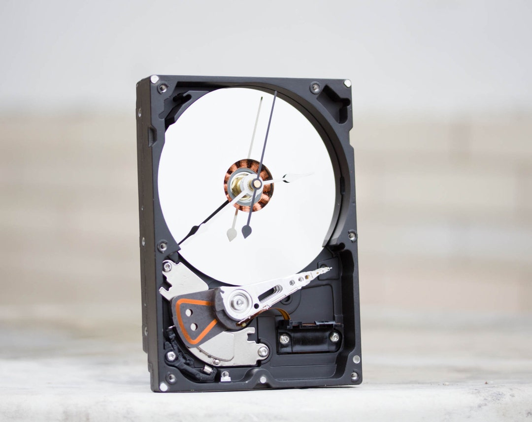 Desk Clock From a Recycled Computer Hard Drive - HDD Clock - Ready to ...