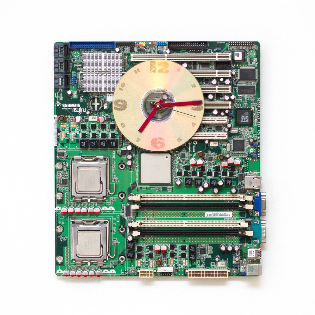 Geeky Wall Clock Recycled Vintage Computer Green Motherboard Ready to ...