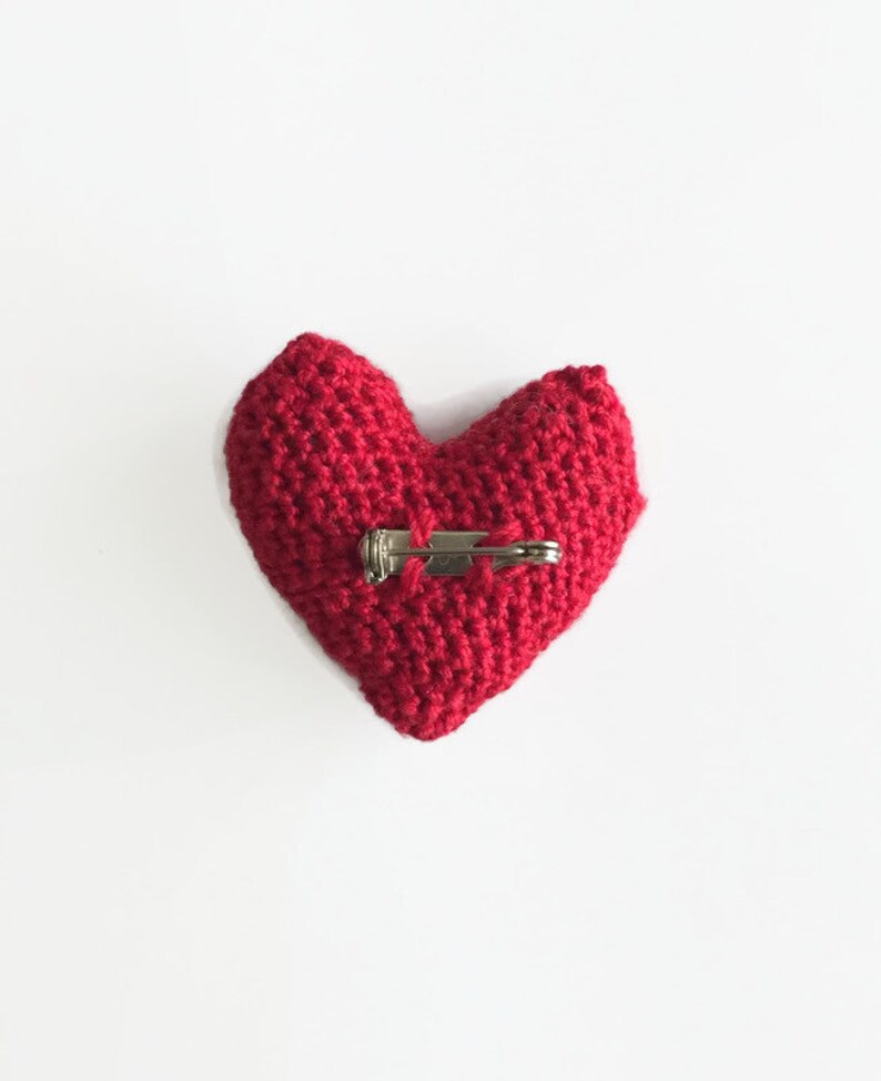 Heart Pin Heart Brooch Red Heart Pin Crochet Red Heart Pin - Etsy