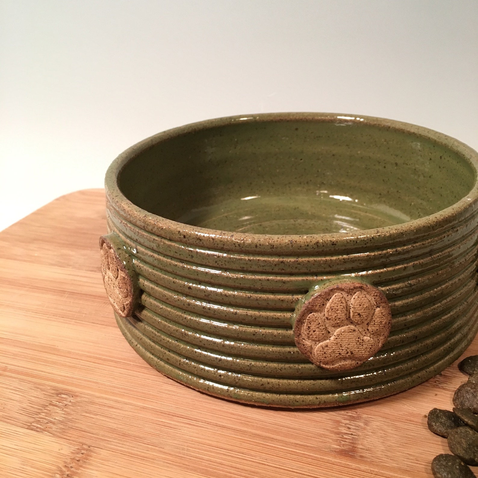 Medium Pet Dish dog Bowl With Paw Prints Avocado Green - Etsy