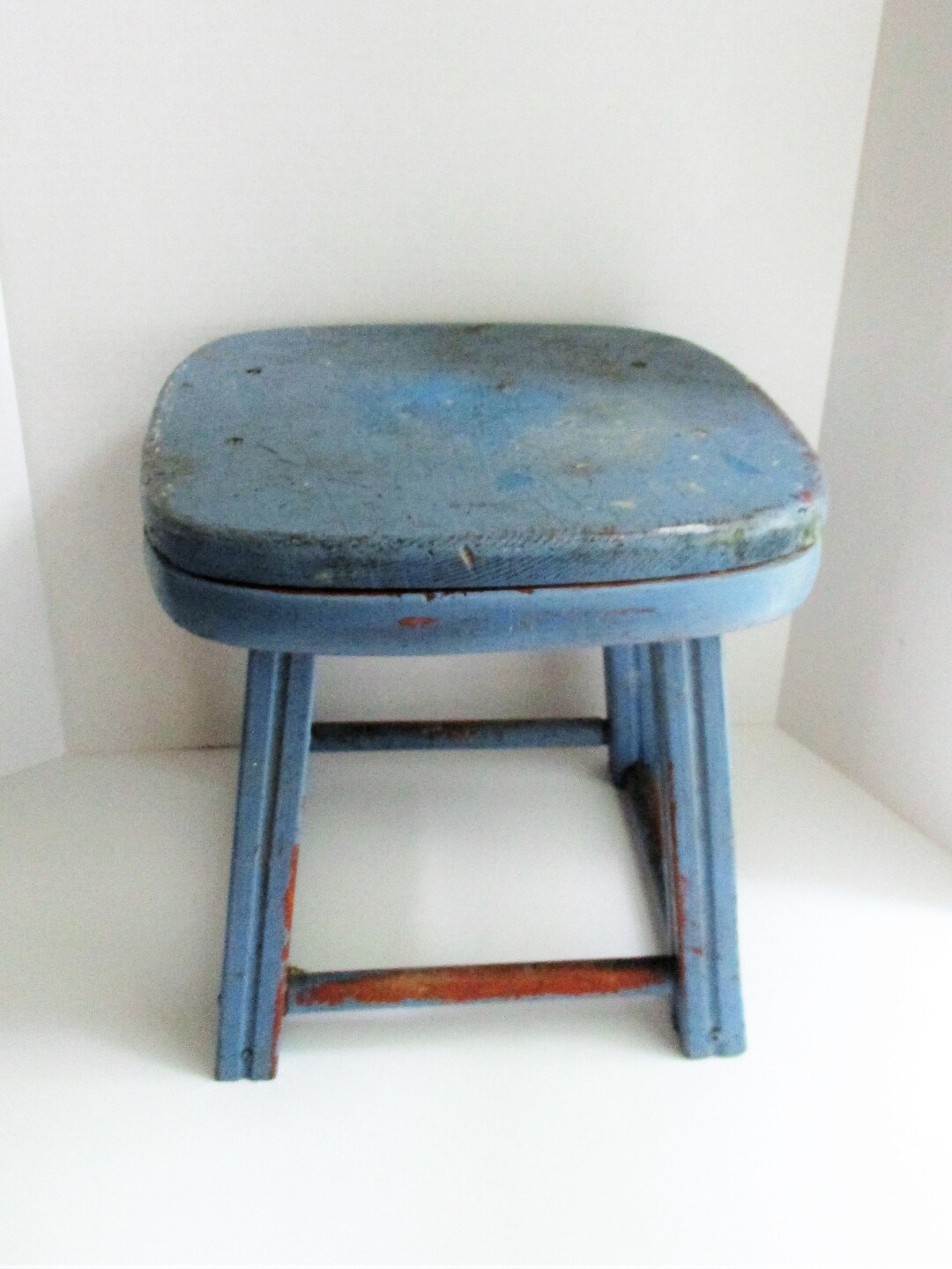 Vintage Barn Stool Blue Nevco Yonkers New York Wood Milking - Etsy