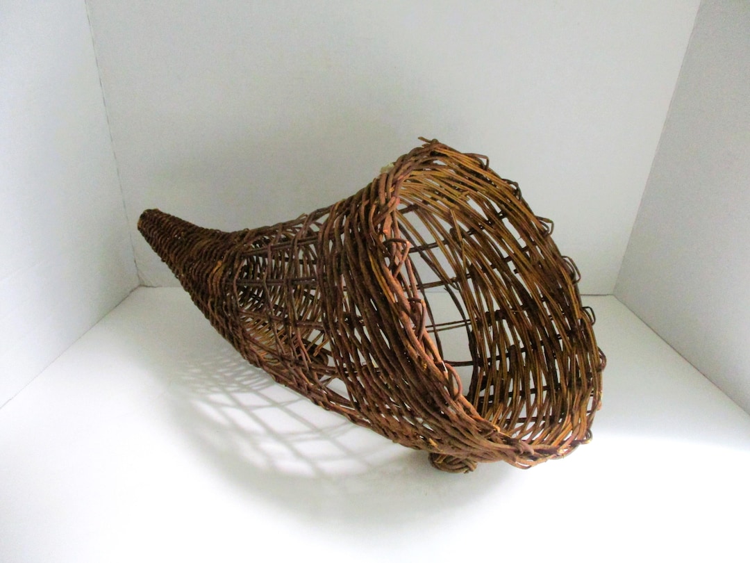 Vintage Cornucopia Basket Open Weave Wicker Table Centerpiece Wall ...