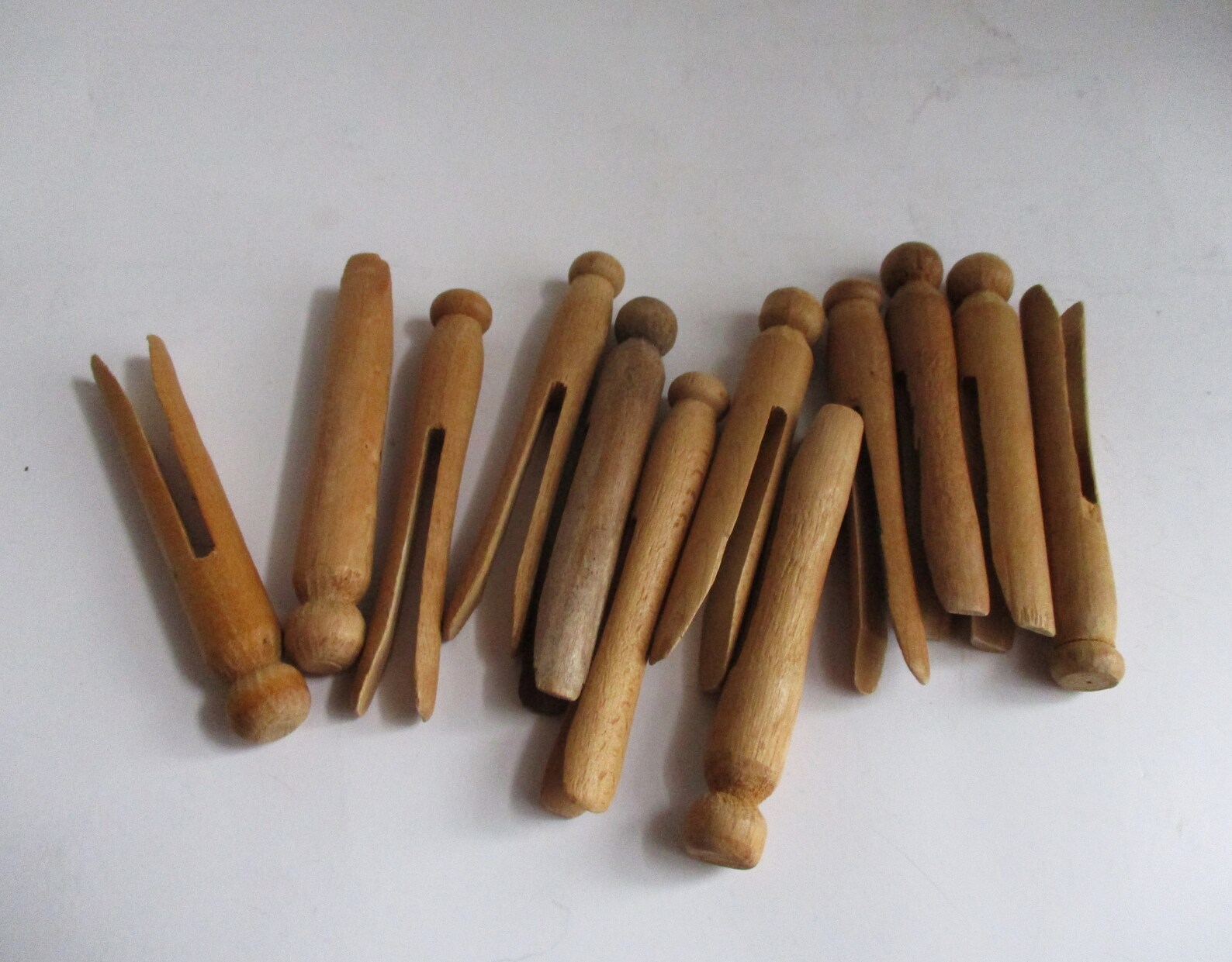 Vintage Clothespins One Dozen Wood Peg Set of 12 - Etsy