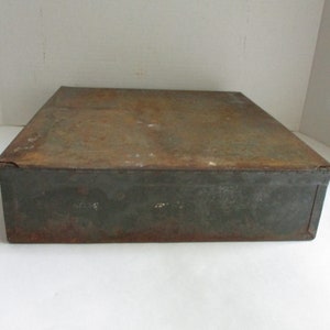 Vintage Metal Utility Box Green Rusty Nuts and Bolts Craft Storage - Etsy