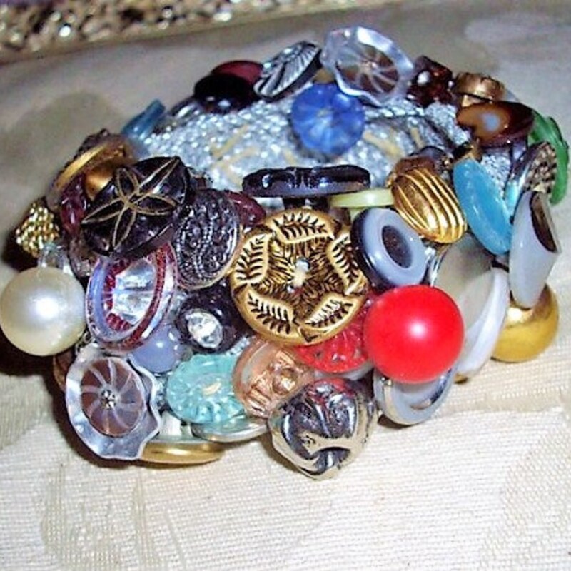Button Bracelet - Etsy