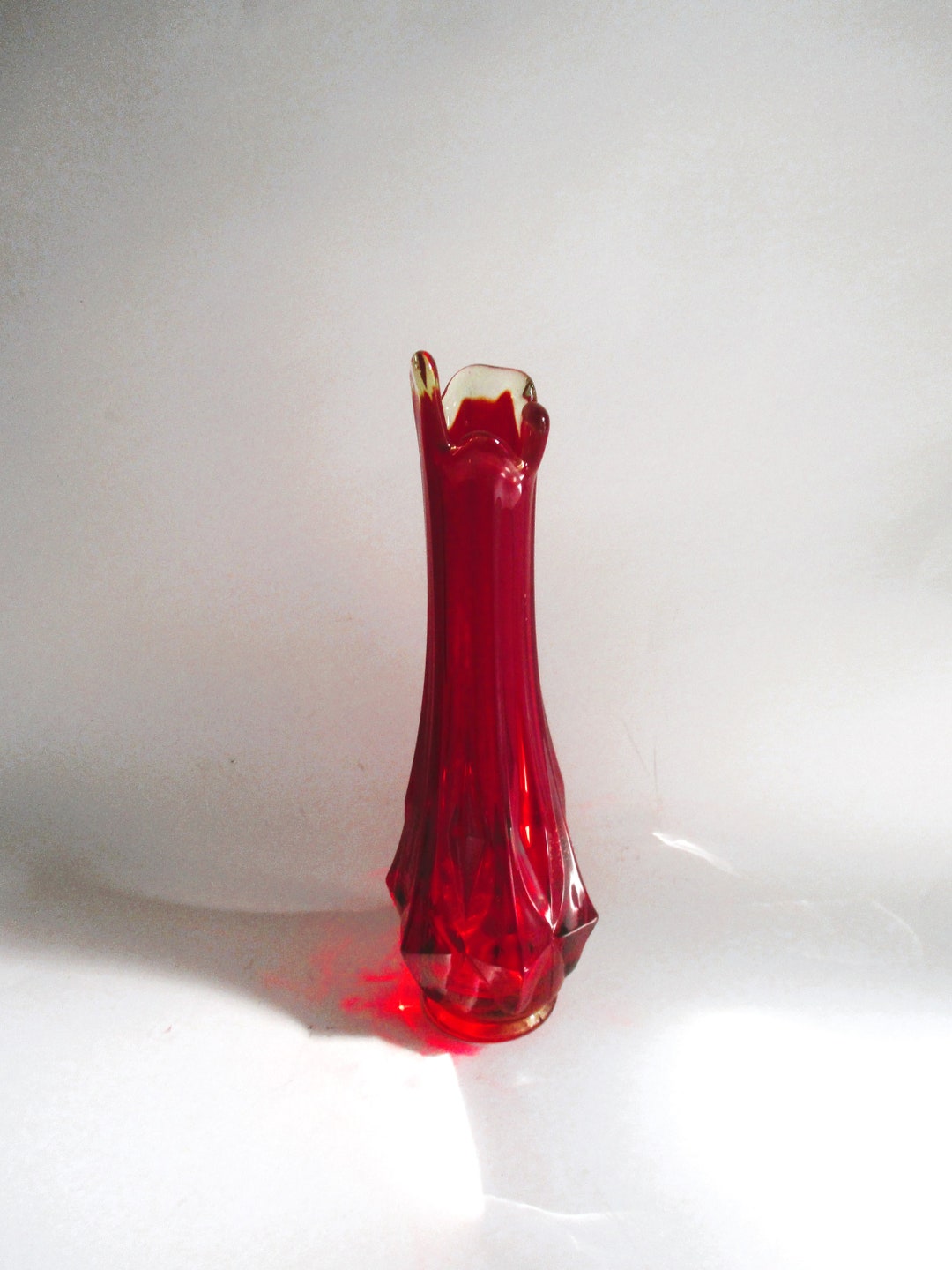 Vintage Red Swung Vase 10" Ribbed Diamond Cut - Etsy