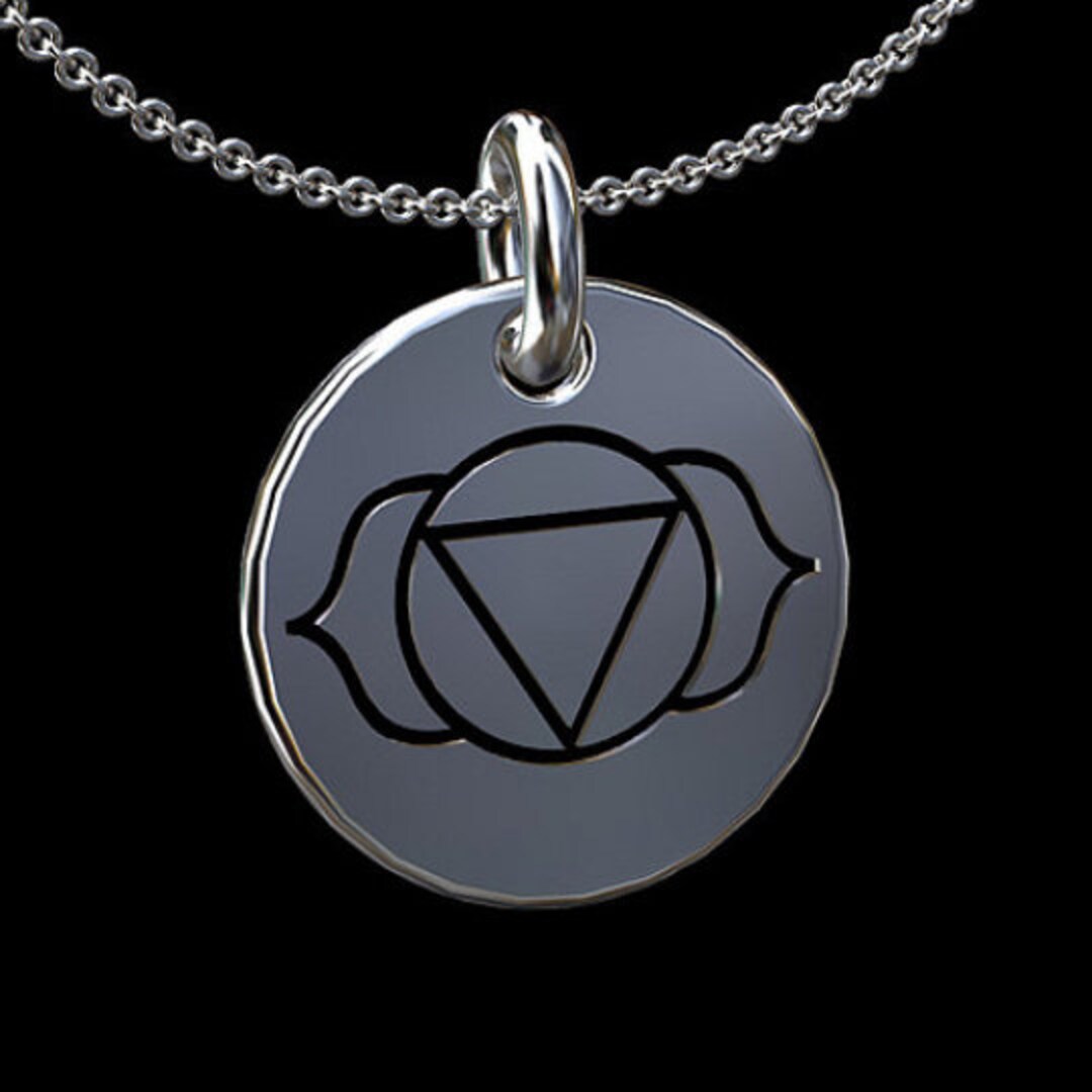 Third Eye Ajna Chakra Pendant, Gold Third Eye Disc Necklace, Black ...