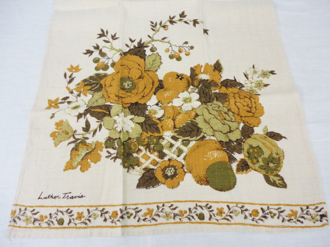 Vintage Linen Luther Travis Towel Floral Basket in Gold and Green by ...