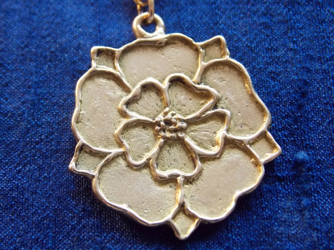 Tudor Rose Pendants Handmade Jewelry Queen Elizabeth | Etsy