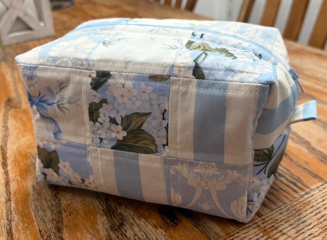 Handmade Quilted Patchwork Boxy Bag – Blues, Greens, White Fabrics - Etsy