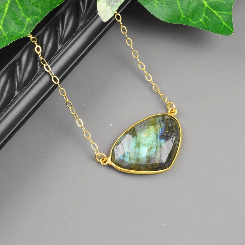 Labradorite Necklace Gold Labradorite Pendant Necklace Bezel - Etsy