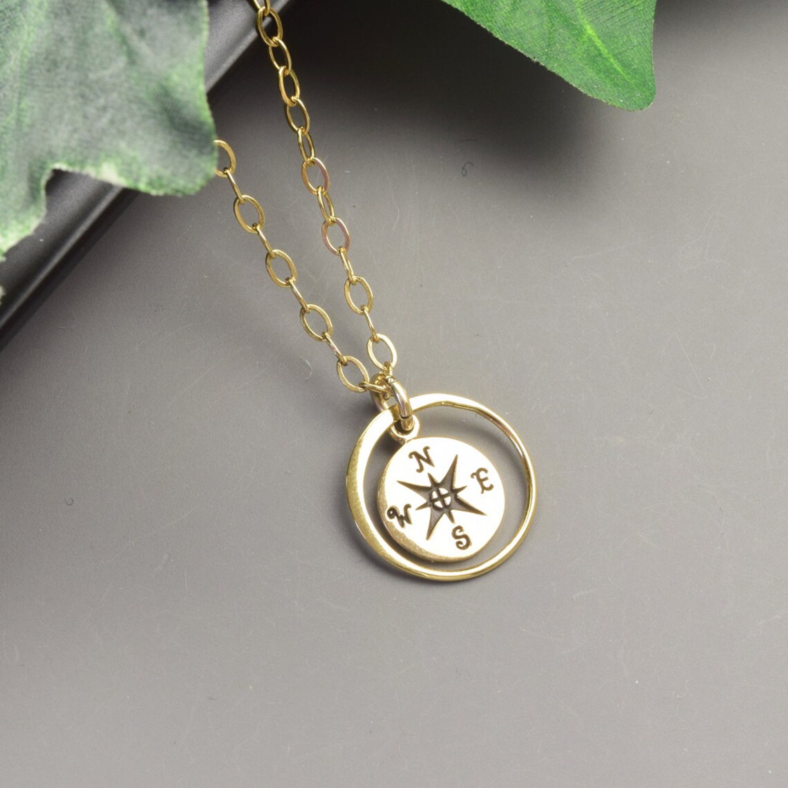 Gold Compass Necklace Graduation Gifts for Daughter - Etsy