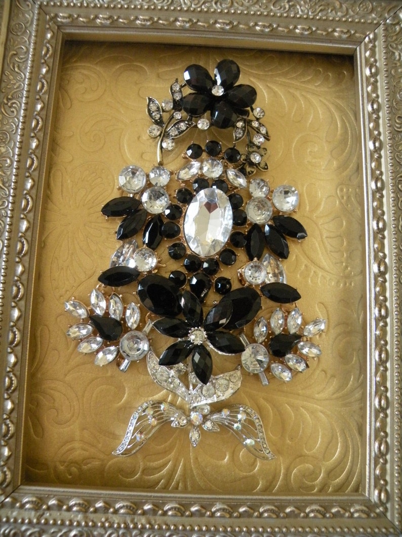 JEWELED CHRISTMAS TREE Vintage and New Brooch Tree Black and | Etsy