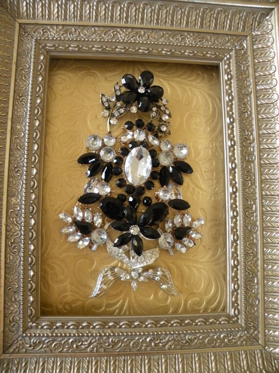 JEWELED CHRISTMAS TREE Vintage and New Brooch Tree Black and | Etsy