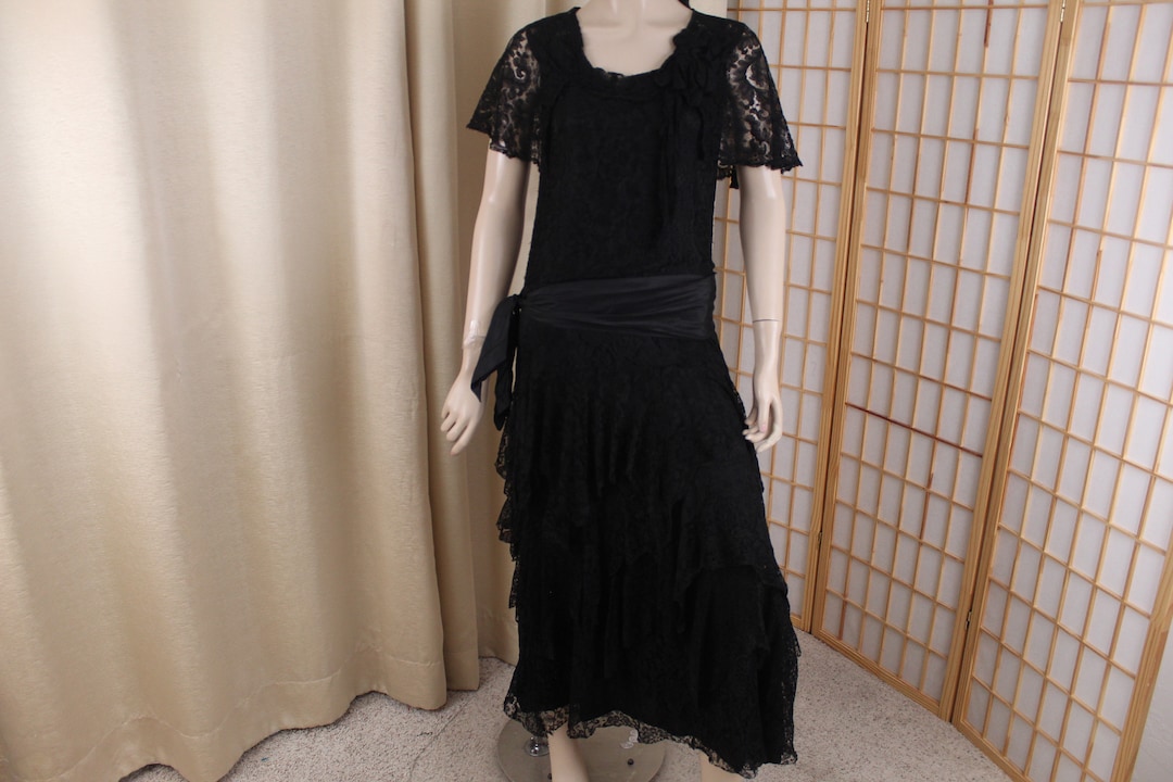 Vintage 1940's Long Dress Black Lace Flapper/steampunk/goth Size - Etsy