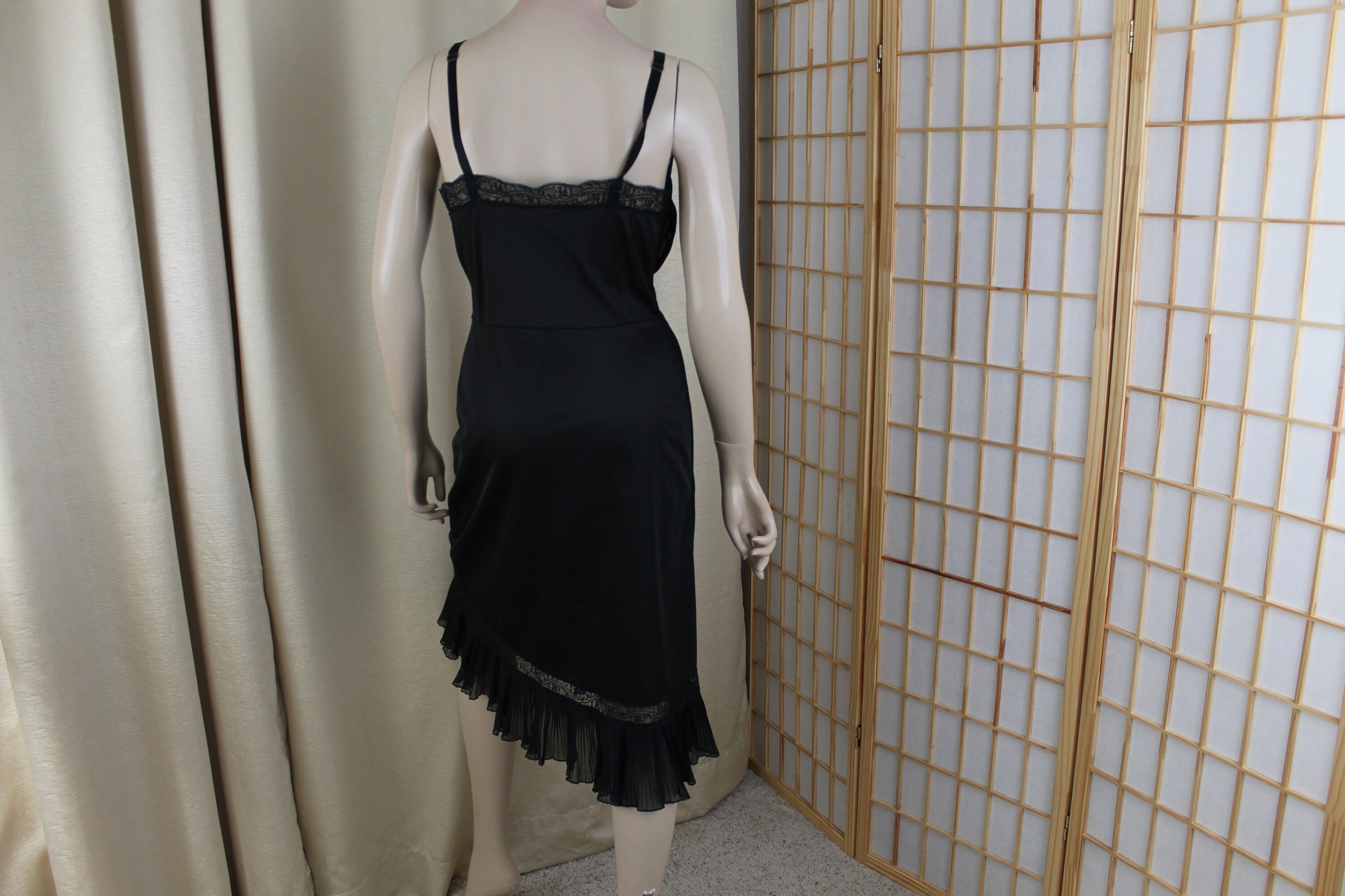 Vintage Luxury Black Crystal Pleating Lined Full Slip - Etsy
