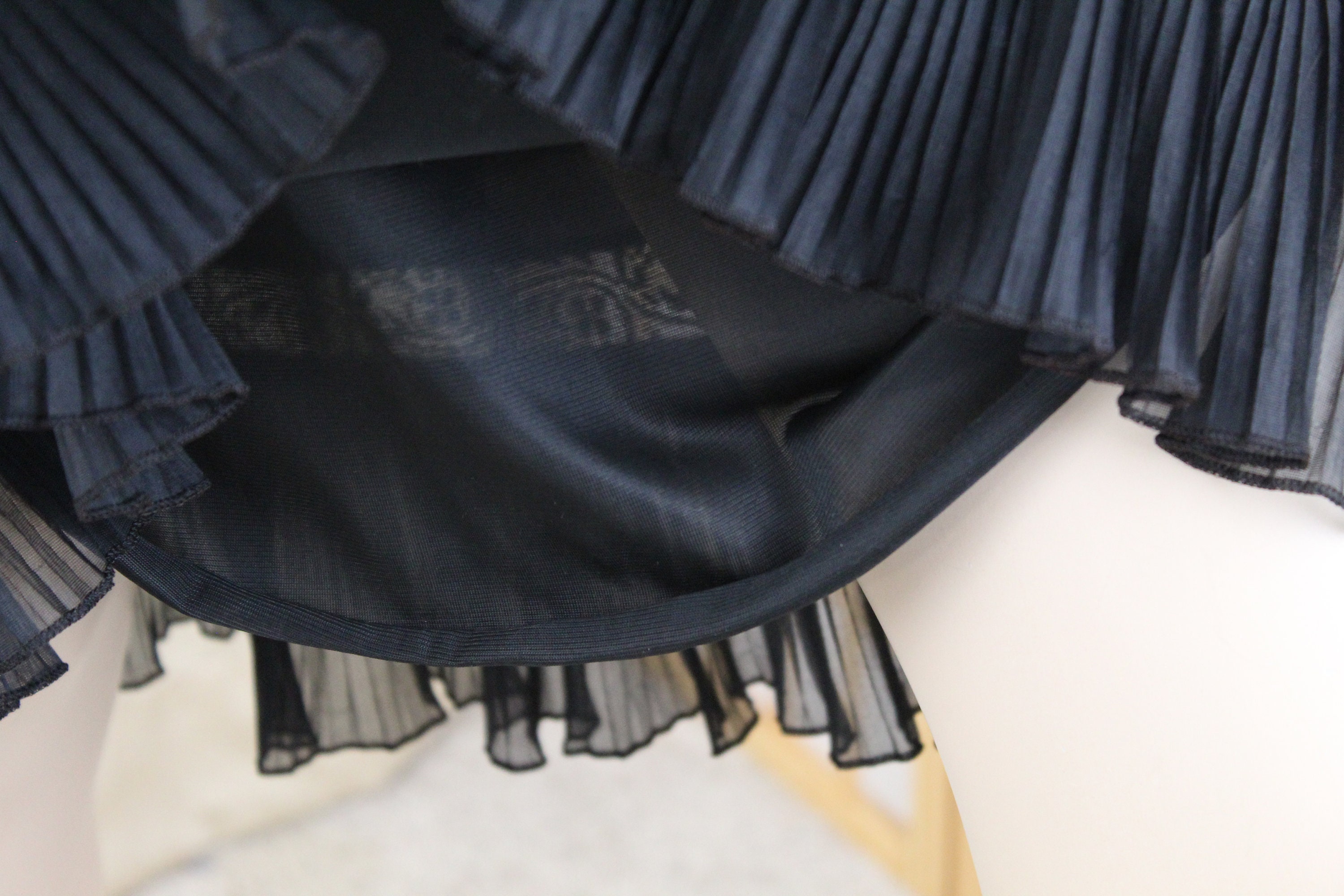 Vintage Luxury Black Crystal Pleating Lined Full Slip - Etsy