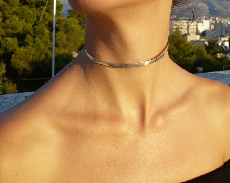 Minimalist silver collar necklace | Etsy