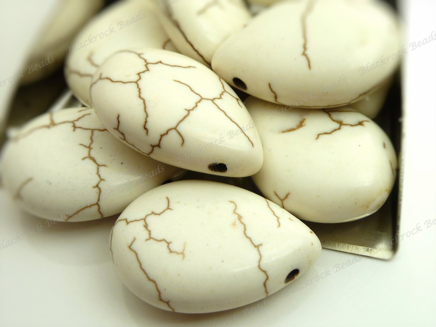 8 White Magnesite Matrix Teardrop Gemstone Beads 24x18mm | Etsy