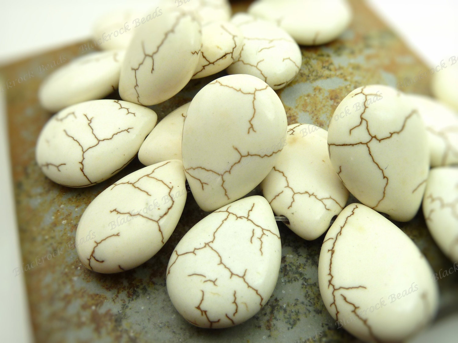 8 White Magnesite Matrix Teardrop Gemstone Beads 24x18mm | Etsy