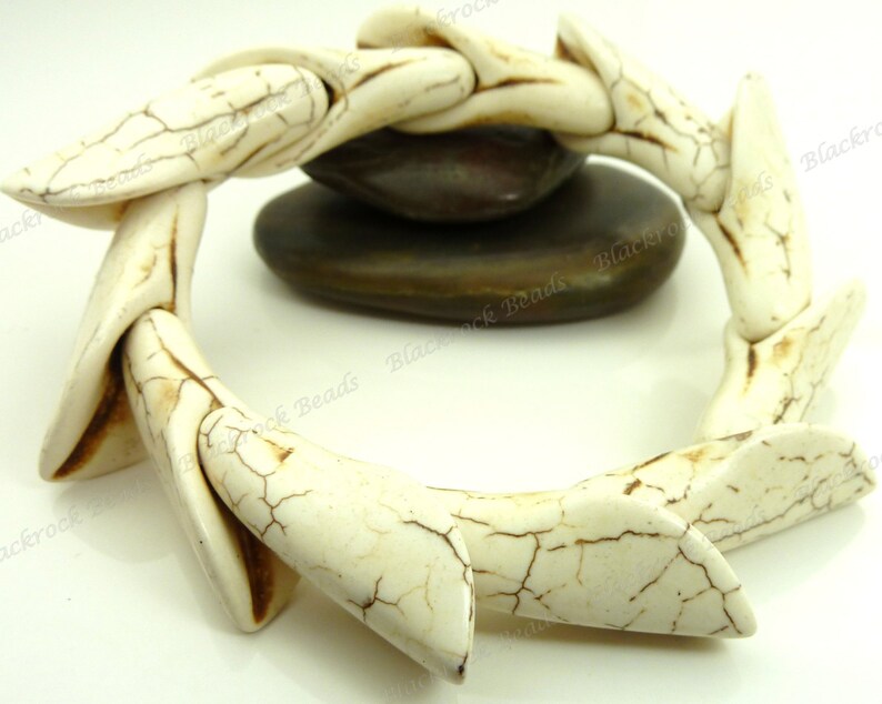 White Magnesite Matrix Gemstone Beads 11pc Strand 38x15mm | Etsy