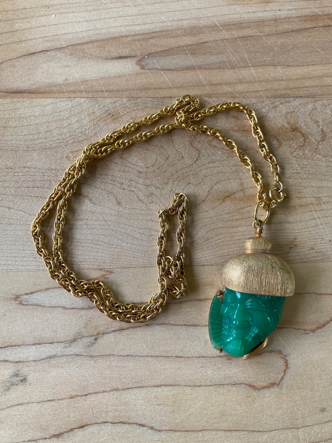 Selro Green Jade Mask Necklace - Etsy