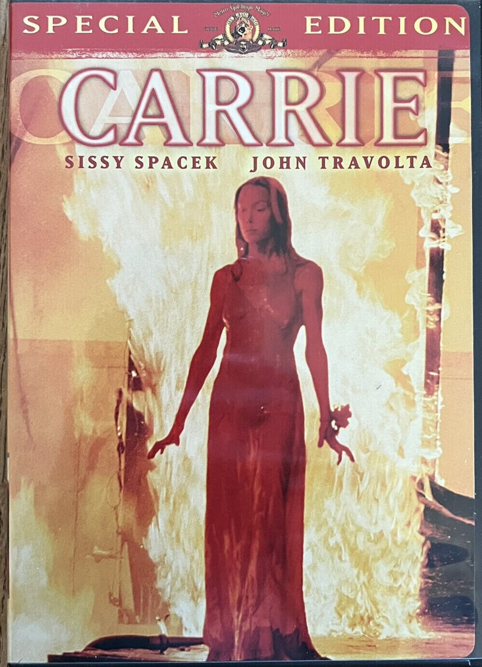 Carrie Special 25th Anniversary Edition DVD, 2001 Sissy Spacek, John ...